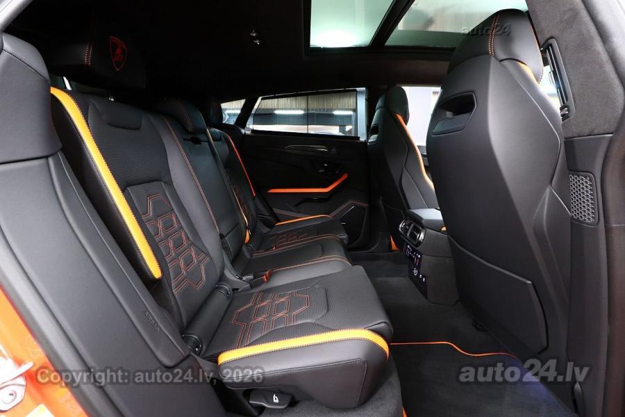 Orange Lamborghini Urus 2026 in Tallinn, with an engine capacity of 4.00 L and mileage of 38 thousand km for 375000 €, photo 11 on AUTOMOTO.COM.LV