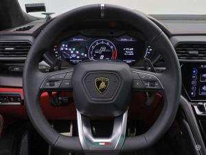 Oranžs Lamborghini Urus 2025 Tallina, ar dzinēja tilpumu 4.00 L un nobraukumu 6 tūkst. km par 330000 €, foto 13 vietnē AUTOMOTO.COM.LV