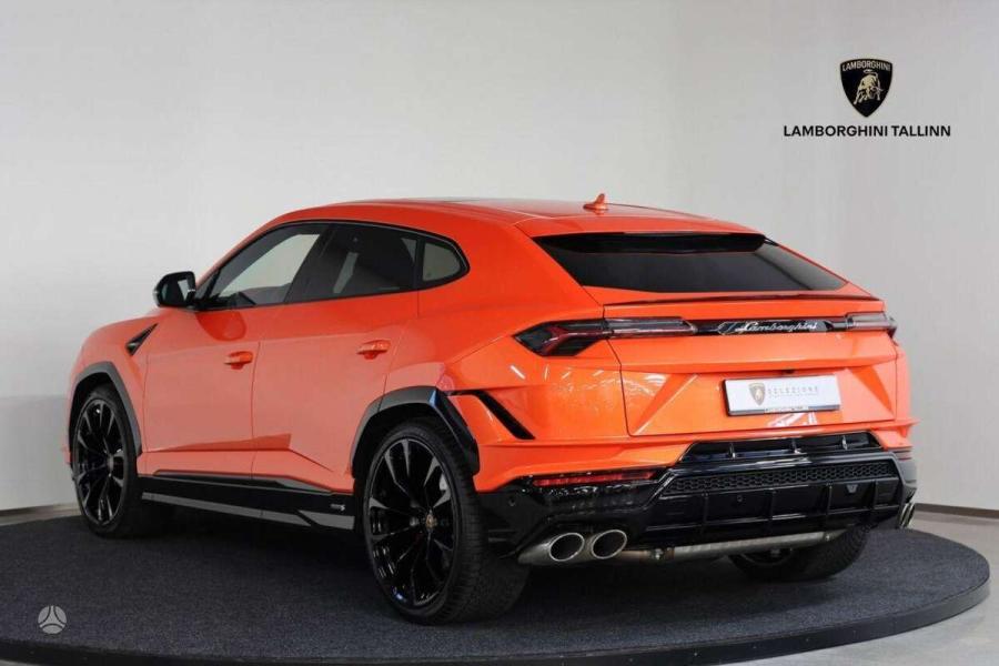 Oranžs Lamborghini Urus 2025 Tallina, ar dzinēja tilpumu 4.00 L un nobraukumu 6 tūkst. km par 330000 €, foto 18 vietnē AUTOMOTO.COM.LV