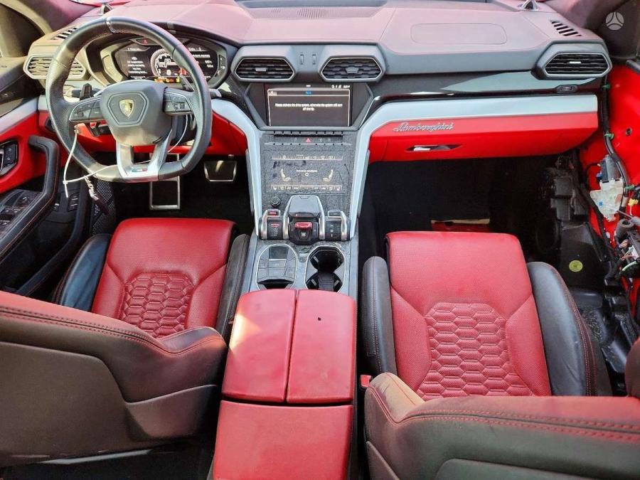 Sarkans Lamborghini Urus 2019 Kauņa, ar dzinēja tilpumu 4.00 L un nobraukumu 55 tūkst. km par 94900 €, foto 9 vietnē AUTOMOTO.COM.LV