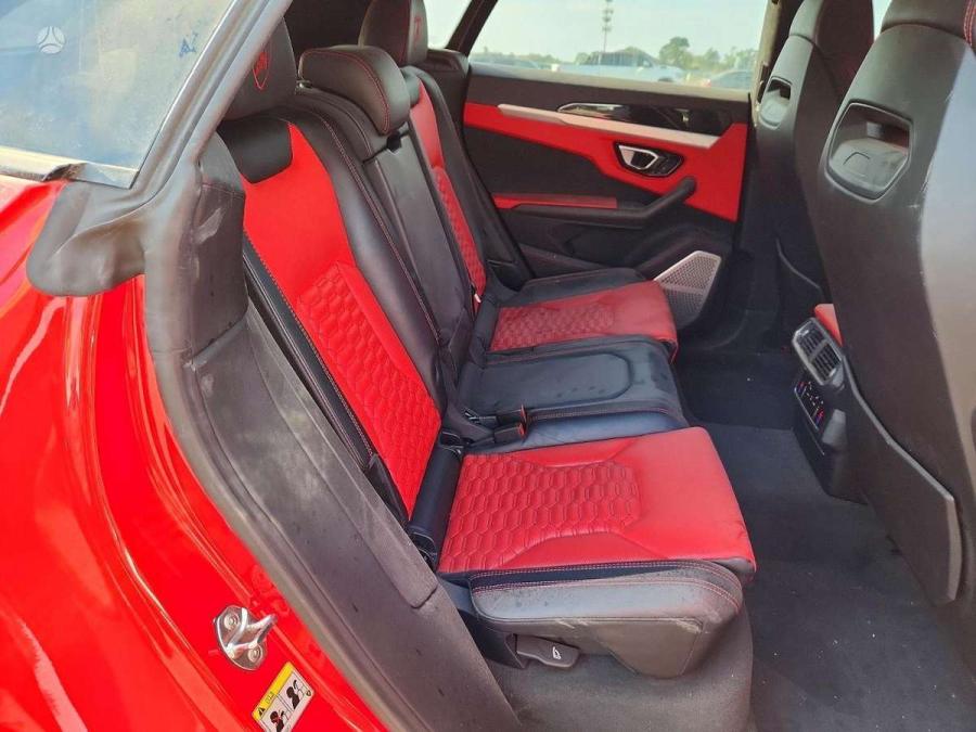 Sarkans Lamborghini Urus 2019 Kauņa, ar dzinēja tilpumu 4.00 L un nobraukumu 55 tūkst. km par 94900 €, foto 10 vietnē AUTOMOTO.COM.LV