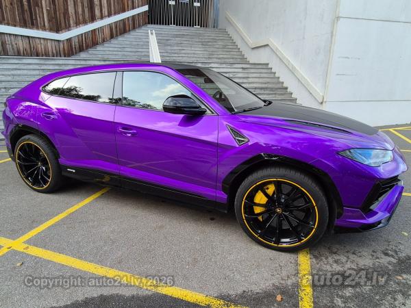 Violets Lamborghini Urus 2024 Tallina, ar dzinēja tilpumu 4.00 L un nobraukumu 7 tūkst. km par 289000 €, foto 5 vietnē AUTOMOTO.COM.LV