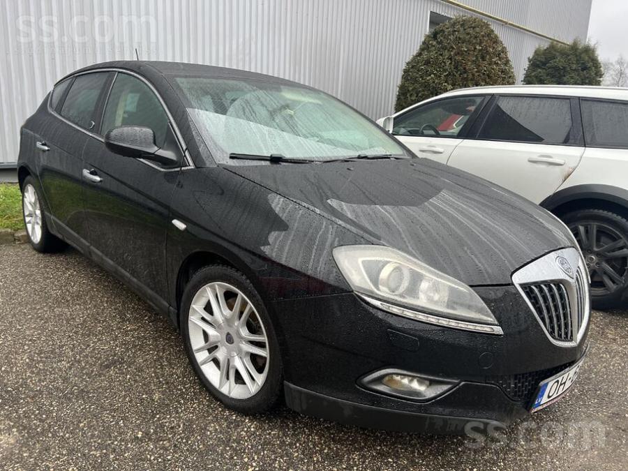 Melns Lancia Delta 2010 Rīga, ar dzinēja tilpumu 1.90 L un nobraukumu 244 tūkst. km par 3800 €, foto 3 vietnē AUTOMOTO.COM.LV