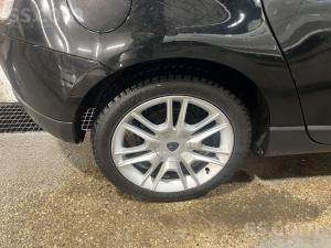 Black Lancia Delta 2010 in Riga, with an engine capacity of 1.90 L and mileage of 244 thousand km for 2900 €, photo 5 on AUTOMOTO.COM.LV