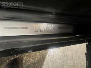 Black Lancia Delta 2010 in Riga, with an engine capacity of 1.90 L and mileage of 244 thousand km for 2900 €, photo 17 on AUTOMOTO.COM.LV