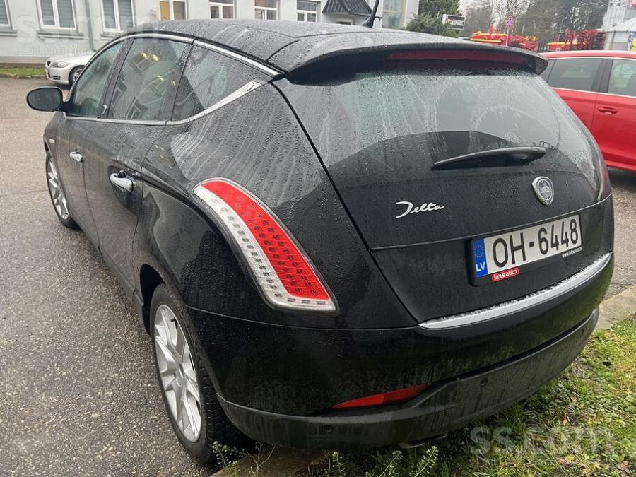 Melns Lancia Delta 2010 Rīga, ar dzinēja tilpumu 1.90 L un nobraukumu 244 tūkst. km par 2770 €, foto 8 vietnē AUTOMOTO.COM.LV