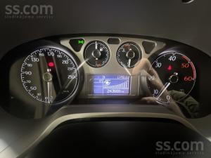 Melns Lancia Delta 2010 Rīga, ar dzinēja tilpumu 1.90 L un nobraukumu 244 tūkst. km par 2770 €, foto 12 vietnē AUTOMOTO.COM.LV
