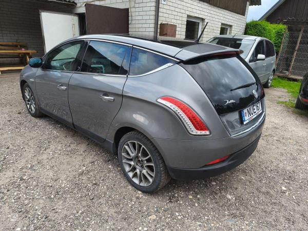 Pelēks Lancia Delta 2009 Šakiai, ar dzinēja tilpumu 1.96 L un nobraukumu 310 tūkst. km par 1500 €, foto 3 vietnē AUTOMOTO.COM.LV