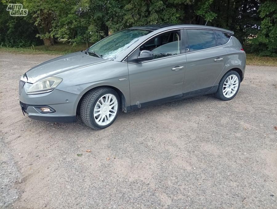 Grey Lancia Delta 2009 in Vilkaviskis, with an engine capacity of 2.00 L and mileage of 314 thousand km for 1300 €, photo 8 on AUTOMOTO.COM.LV