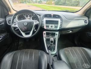 Lancia Delta 2009 Vilkaviškis, ar dzinēja tilpumu 2.00 L un nobraukumu 314 tūkst. km par 1750 €, foto 11 vietnē AUTOMOTO.COM.LV