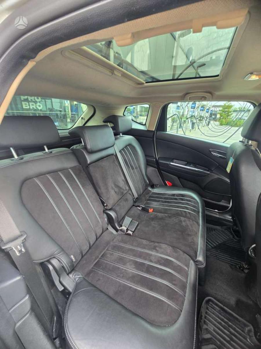Balts Lancia Delta 2012 Kauņa, ar dzinēja tilpumu 1.60 L un nobraukumu 279 tūkst. km par 2650 €, foto 6 vietnē AUTOMOTO.COM.LV
