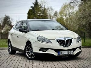 White Lancia Delta 2009 in Riga, with an engine capacity of 1.60 L and mileage of 216 thousand km for 3500 €, photo  on AUTOMOTO.COM.LV