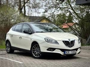 White Lancia Delta 2009 in Riga, with an engine capacity of 1.60 L and mileage of 216 thousand km for 3500 €, photo 3 on AUTOMOTO.COM.LV