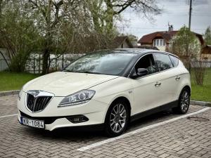 White Lancia Delta 2009 in Riga, with an engine capacity of 1.60 L and mileage of 216 thousand km for 3500 €, photo 6 on AUTOMOTO.COM.LV