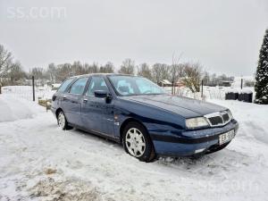 Zils Lancia Kappa 1997 Tukums, ar dzinēja tilpumu 2.00 L un nobraukumu 0 tūkst. km par 1300 €, foto  vietnē AUTOMOTO.COM.LV