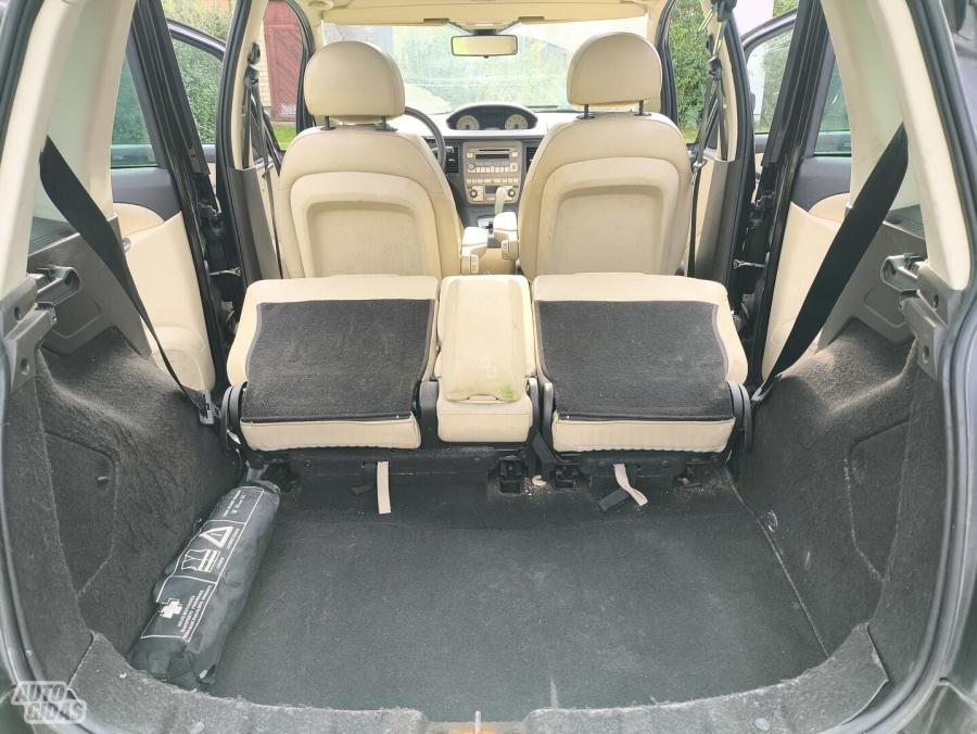 Brūns Lancia Musa 2006 Viļņa, ar dzinēja tilpumu 1.30 L un nobraukumu 254 tūkst. km par 1100 €, foto 10 vietnē AUTOMOTO.COM.LV