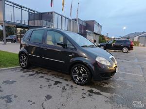 Lancia Musa 2005 Viļņa, ar dzinēja tilpumu 1.90 L un nobraukumu 259 tūkst. km par 700 €, foto 4 vietnē AUTOMOTO.COM.LV