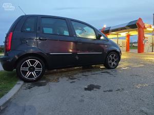 Lancia Musa 2005 Viļņa, ar dzinēja tilpumu 1.90 L un nobraukumu 259 tūkst. km par 700 €, foto 5 vietnē AUTOMOTO.COM.LV