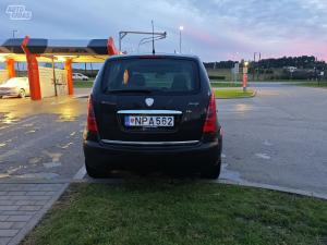 Lancia Musa 2005 Viļņa, ar dzinēja tilpumu 1.90 L un nobraukumu 259 tūkst. km par 700 €, foto 7 vietnē AUTOMOTO.COM.LV