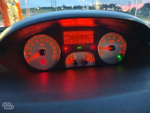 Lancia Musa 2005 Viļņa, ar dzinēja tilpumu 1.90 L un nobraukumu 259 tūkst. km par 700 €, foto 17 vietnē AUTOMOTO.COM.LV