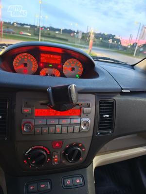 Lancia Musa 2005 Viļņa, ar dzinēja tilpumu 1.90 L un nobraukumu 259 tūkst. km par 700 €, foto 18 vietnē AUTOMOTO.COM.LV