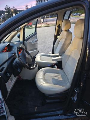 Lancia Musa 2005 Viļņa, ar dzinēja tilpumu 1.90 L un nobraukumu 259 tūkst. km par 700 €, foto 22 vietnē AUTOMOTO.COM.LV