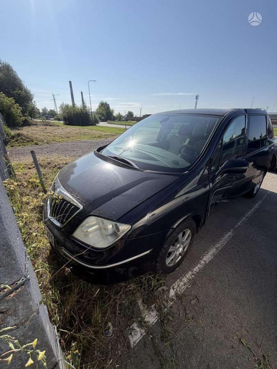 Melns Lancia Phedra 2010 Kauņa, ar dzinēja tilpumu 0.20 L un nobraukumu 245 tūkst. km par 599 €, foto 1 vietnē AUTOMOTO.COM.LV