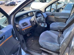 Blue Lancia Phedra 2009 in Panevezys, with an engine capacity of 2.18 L and mileage of 262 thousand km for 2800 €, photo 8 on AUTOMOTO.COM.LV