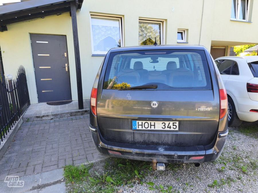 Lancia Phedra 2004 Šauļi, ar dzinēja tilpumu 2.10 L un nobraukumu 417 tūkst. km par 500 €, foto 5 vietnē AUTOMOTO.COM.LV