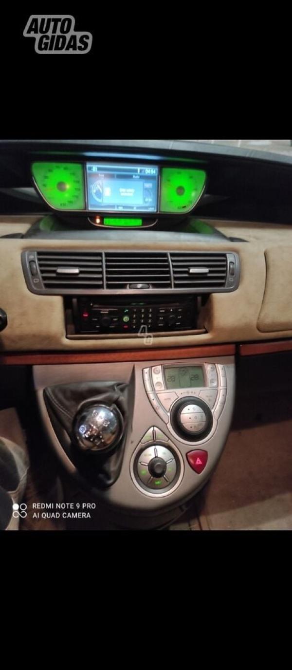 Lancia Phedra 2006 Klaipėda, ar dzinēja tilpumu 2.20 L un nobraukumu 289 tūkst. km par 450 €, foto 9 vietnē AUTOMOTO.COM.LV