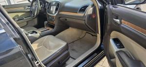 Melns Lancia Thema 2012 Kauņa, ar dzinēja tilpumu 3.00 L un nobraukumu 401 tūkst. km par 4950 €, foto 7 vietnē AUTOMOTO.COM.LV