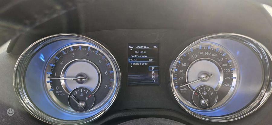 Melns Lancia Thema 2012 Kauņa, ar dzinēja tilpumu 3.00 L un nobraukumu 401 tūkst. km par 4950 €, foto 12 vietnē AUTOMOTO.COM.LV
