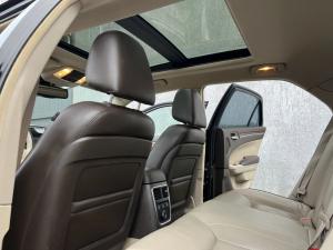 Melns Lancia Thema 2013 Rīga, ar dzinēja tilpumu 3.00 L un nobraukumu 227 tūkst. km par 8550 €, foto 3 vietnē AUTOMOTO.COM.LV