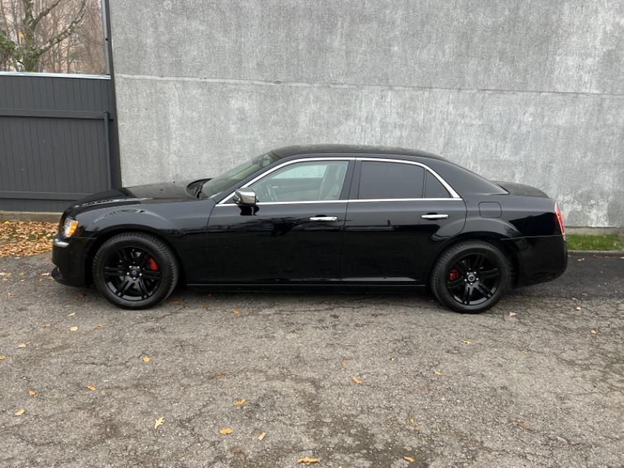 Melns Lancia Thema 2013 Rīga, ar dzinēja tilpumu 3.00 L un nobraukumu 227 tūkst. km par 8550 €, foto 13 vietnē AUTOMOTO.COM.LV