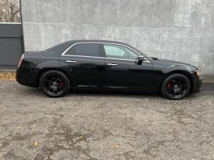 Melns Lancia Thema 2013 Rīga, ar dzinēja tilpumu 3.00 L un nobraukumu 227 tūkst. km par 8550 €, foto 29 vietnē AUTOMOTO.COM.LV