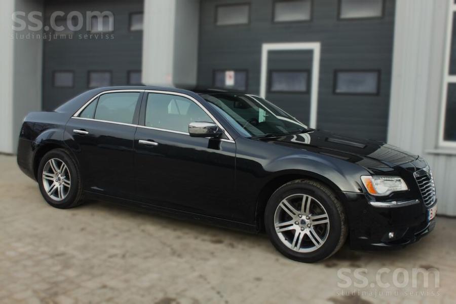Melns Lancia Thema 2014 Rīga, ar dzinēja tilpumu 3.00 L un nobraukumu 0 tūkst. km par 8690 €, foto 7 vietnē AUTOMOTO.COM.LV
