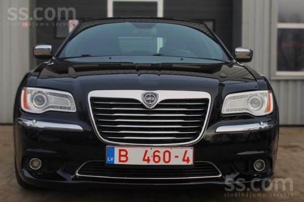Black Lancia Thema 2014 in Riga, with an engine capacity of 3.00 L and mileage of 0 thousand km for 8690 €, photo 8 on AUTOMOTO.COM.LV