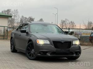 Melns Lancia Thema 2014 Rīga, ar dzinēja tilpumu 3.00 L un nobraukumu 0 tūkst. km par 7450 €, foto  vietnē AUTOMOTO.COM.LV