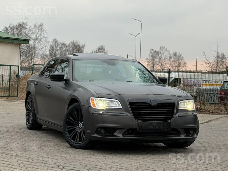 Melns Lancia Thema 2014 Rīga, ar dzinēja tilpumu 3.00 L un nobraukumu 0 tūkst. km par 7450 €, foto 1 vietnē AUTOMOTO.COM.LV