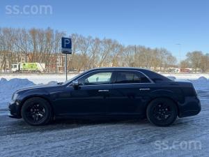 Zils Lancia Thema 2012 Liepāja, ar dzinēja tilpumu 3.00 L un nobraukumu 268 tūkst. km par 6800 €, foto 7 vietnē AUTOMOTO.COM.LV