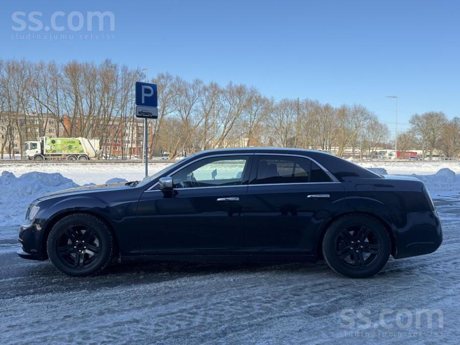Zils Lancia Thema 2012 Liepāja, ar dzinēja tilpumu 3.00 L un nobraukumu 268 tūkst. km par 6800 €, foto 7 vietnē AUTOMOTO.COM.LV