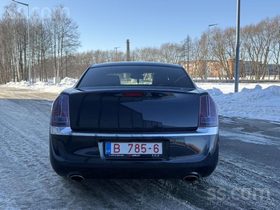 Zils Lancia Thema 2012 Liepāja, ar dzinēja tilpumu 3.00 L un nobraukumu 268 tūkst. km par 6800 €, foto 9 vietnē AUTOMOTO.COM.LV