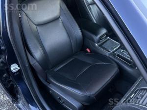 Zils Lancia Thema 2012 Liepāja, ar dzinēja tilpumu 3.00 L un nobraukumu 268 tūkst. km par 6800 €, foto 15 vietnē AUTOMOTO.COM.LV