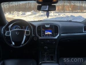 Zils Lancia Thema 2012 Liepāja, ar dzinēja tilpumu 3.00 L un nobraukumu 268 tūkst. km par 6800 €, foto 19 vietnē AUTOMOTO.COM.LV