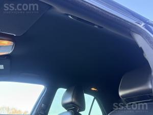 Zils Lancia Thema 2012 Liepāja, ar dzinēja tilpumu 3.00 L un nobraukumu 268 tūkst. km par 6800 €, foto 30 vietnē AUTOMOTO.COM.LV