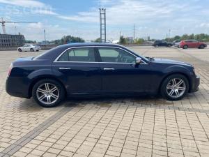 Blue Lancia Thema 2012 in Riga, with an engine capacity of 3.00 L and mileage of 184 thousand km for 5900 €, photo 7 on AUTOMOTO.COM.LV