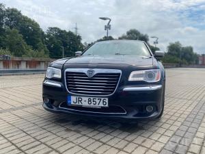 Blue Lancia Thema 2012 in Riga, with an engine capacity of 3.00 L and mileage of 184 thousand km for 5900 €, photo 9 on AUTOMOTO.COM.LV