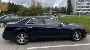 Blue Lancia Thema 2012 in Kaunas, with an engine capacity of 2.99 L and mileage of 303 thousand km for 8990 €, photo 3 on AUTOMOTO.COM.LV