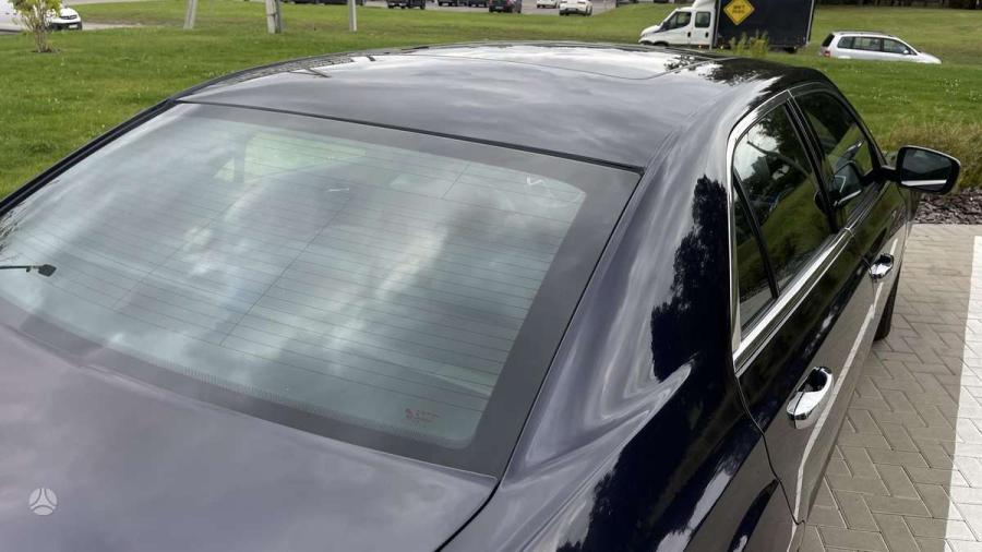 Blue Lancia Thema 2012 in Kaunas, with an engine capacity of 2.99 L and mileage of 303 thousand km for 8990 €, photo 14 on AUTOMOTO.COM.LV
