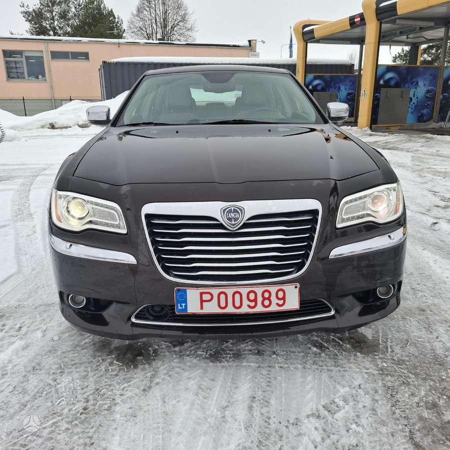 Brūns Lancia Thema 2012 Pakruojis, ar dzinēja tilpumu 2.99 L un nobraukumu 147 tūkst. km par 7350 €, foto 24 vietnē AUTOMOTO.COM.LV
